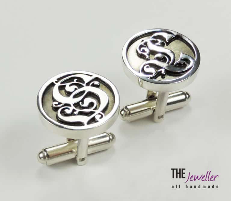 Butoni personalizati din argint 925 cu initiale ANTIQUE - THEjeweller